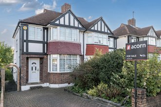 Semi-detached House for sale in Senlac Road, , SE12 | Acorn