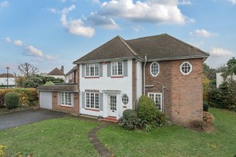 Detached House for sale in Lock Chase, , SE3 | John Payne