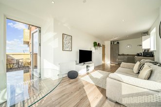 Apartment for sale in Erith High Street, , DA8 | Acorn
