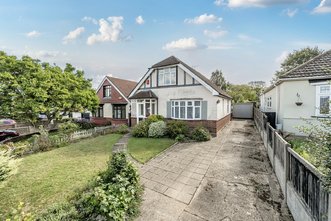 Bungalow for sale in Pump Lane, Gillingham, , ME8 | Acorn
