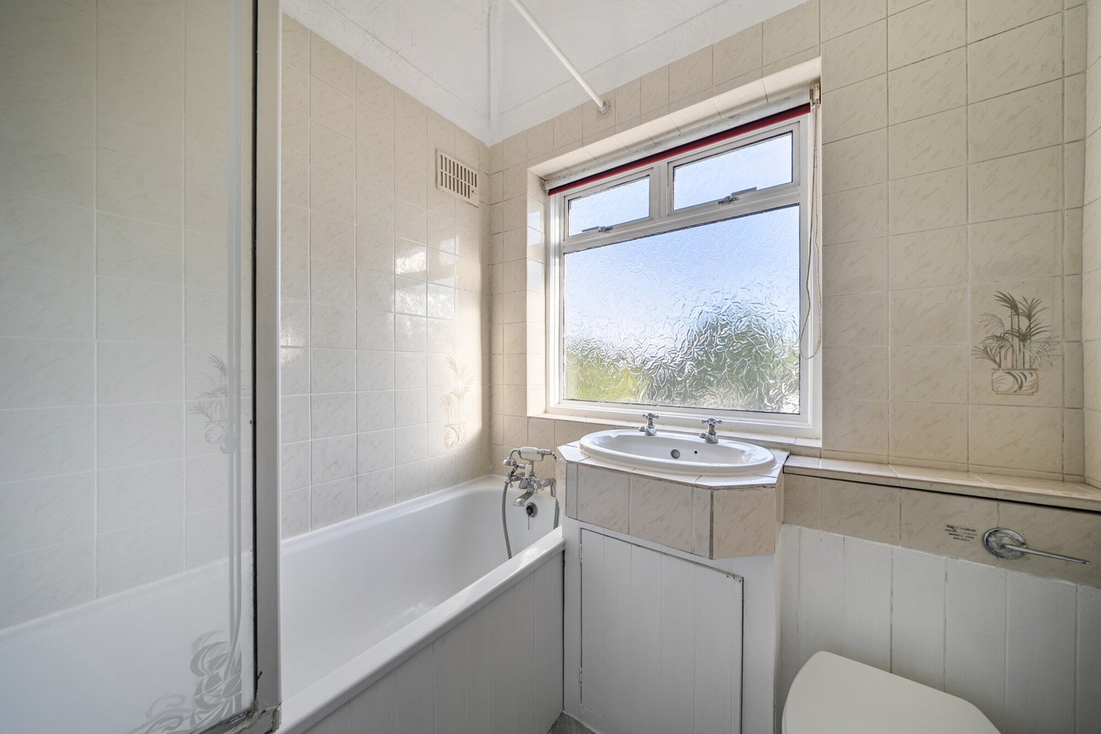 Semi-detached House for sale in Senlac Road, , SE12 | Acorn