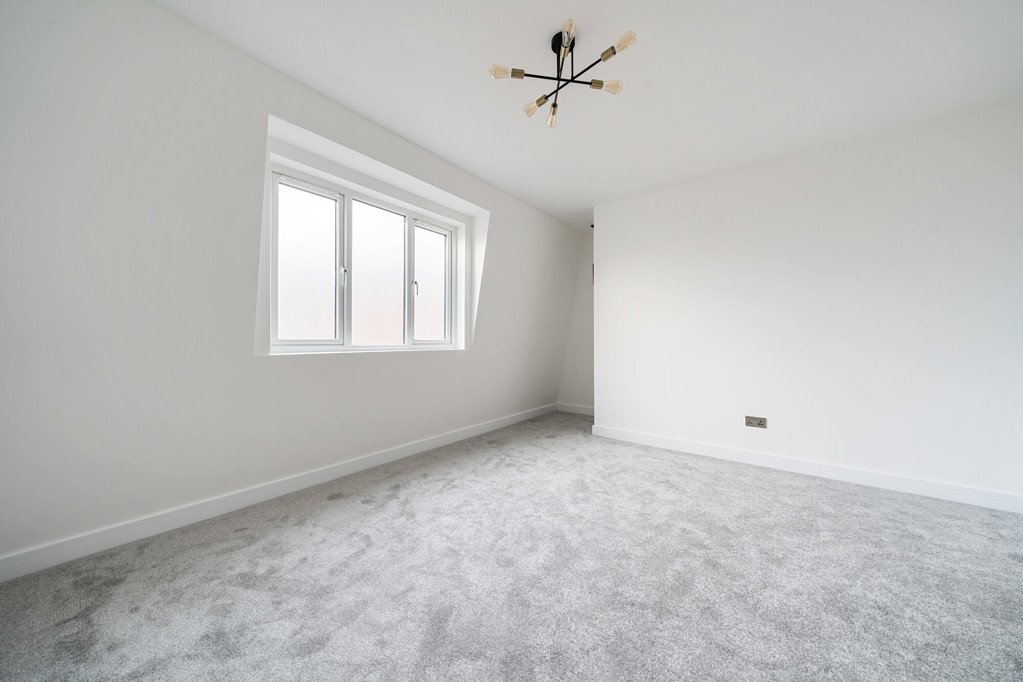 Terraced House for sale in Inchmery Road, , SE6 | Acorn