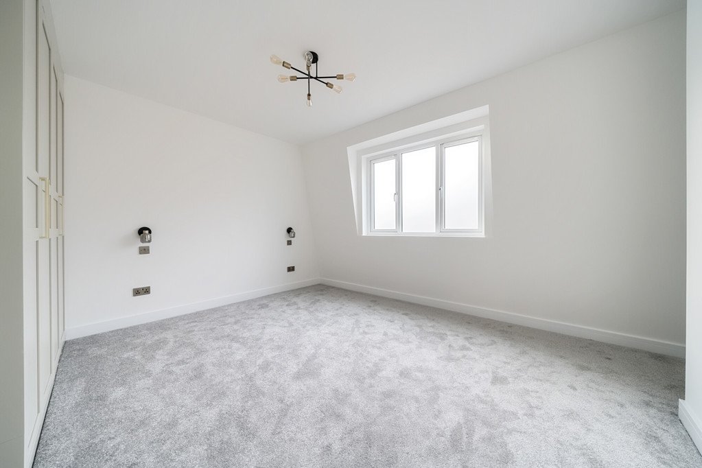 Terraced House for sale in Inchmery Road, , SE6 | Acorn