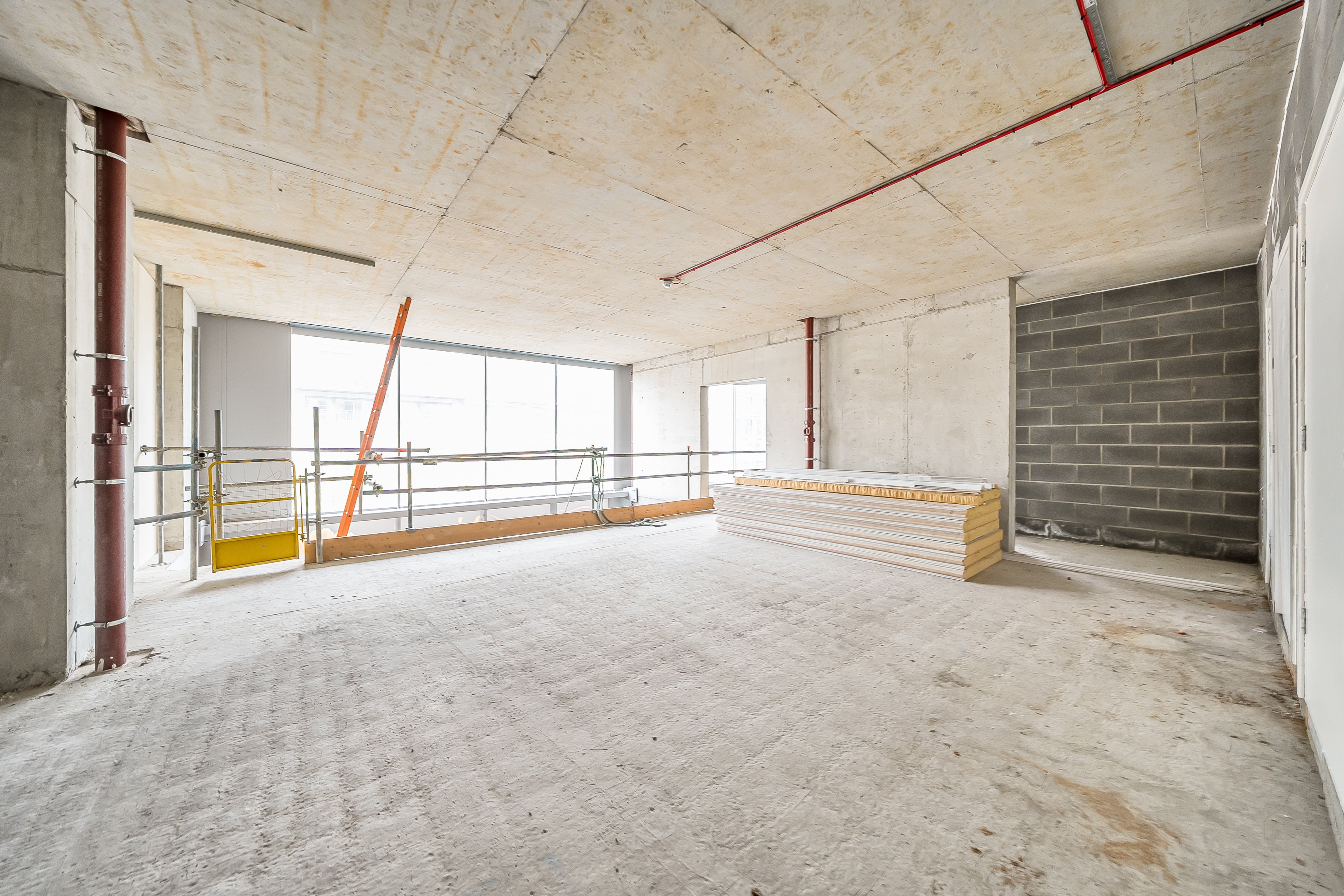 Retail,Retail, Office,Food Drink to rent in Unit 6 Dancers Way ...